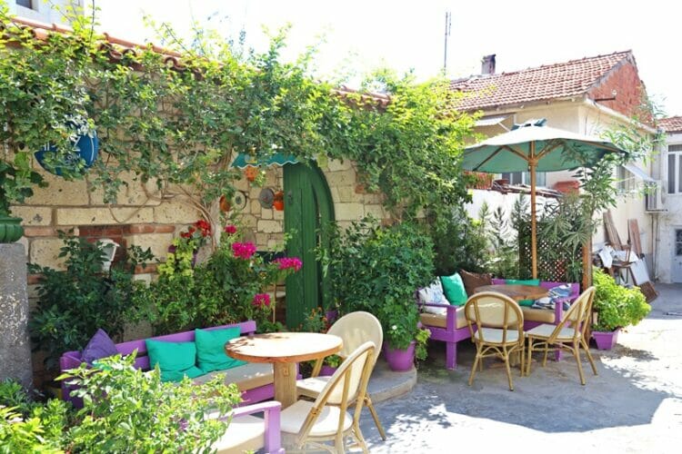 Alaçati in Turkey: A Sophisticated Seaside Town You've Probably Never ...