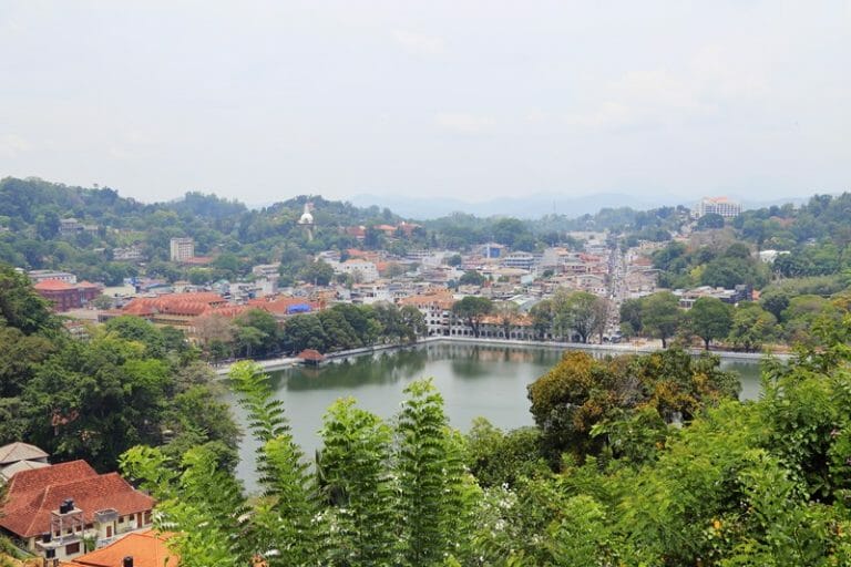 7 Things to Do in Kandy: Home to the Temple of the Sacred Tooth Relic ...