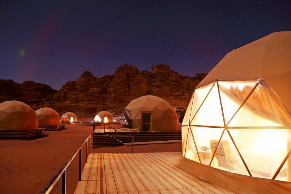 Glamping in Wadi Rum, Jordan: Are the Bubble Tents Worth It? | Yoga ...