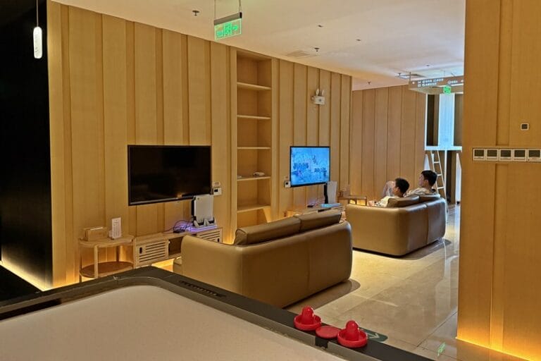 Hong Kong to Shenzhen Spa Day Trip: Tenz Spa Review | Yoga, Wine & Travel